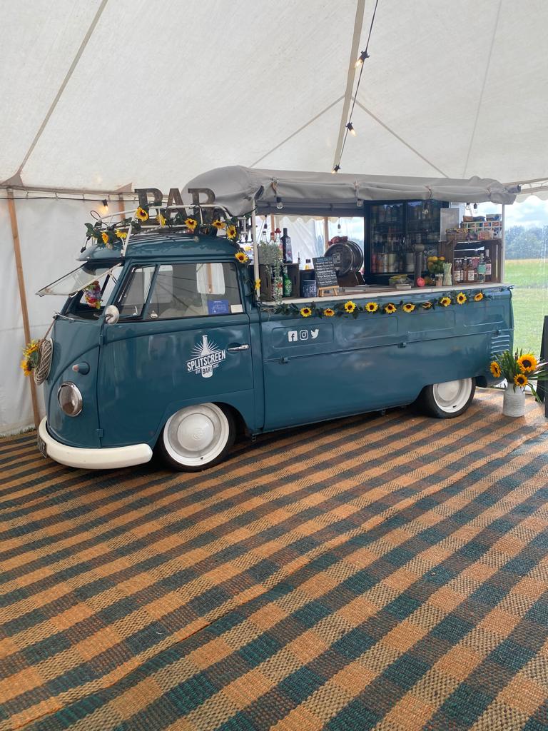 Home - Mobile bar hire | 1961 VW SplitScreen East